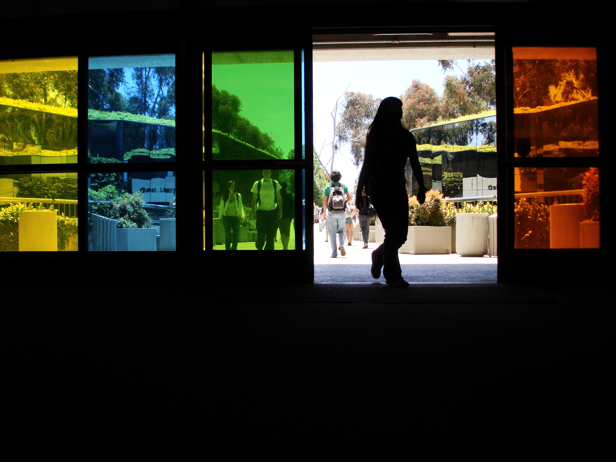 Geisel_Library inside | AEWORLDMAP.COM (3,300+ posts)