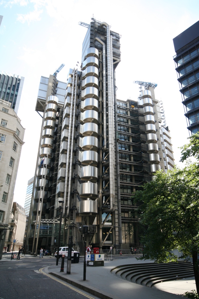 Lloyds Building | AEWORLDMAP.COM (3,300+ posts)