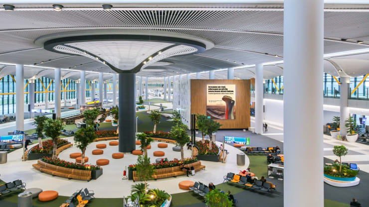 Max Ballard | AEWORLDMAP.COM (3,300+ posts)